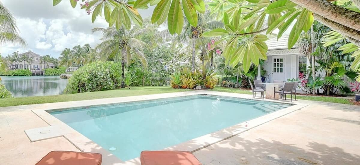 Buying a House in The Bahamas - 7th Heaven Properties