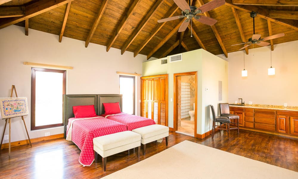 4 Bedroom Luxury Beachfront Home for Sale, Blue Harbour, Roatan - 7th ...