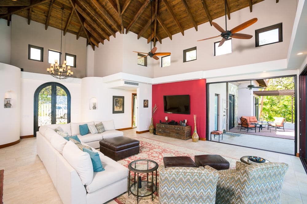 4 Bedroom Luxury Beachfront Home for Sale, Blue Harbour, Roatan - 7th ...