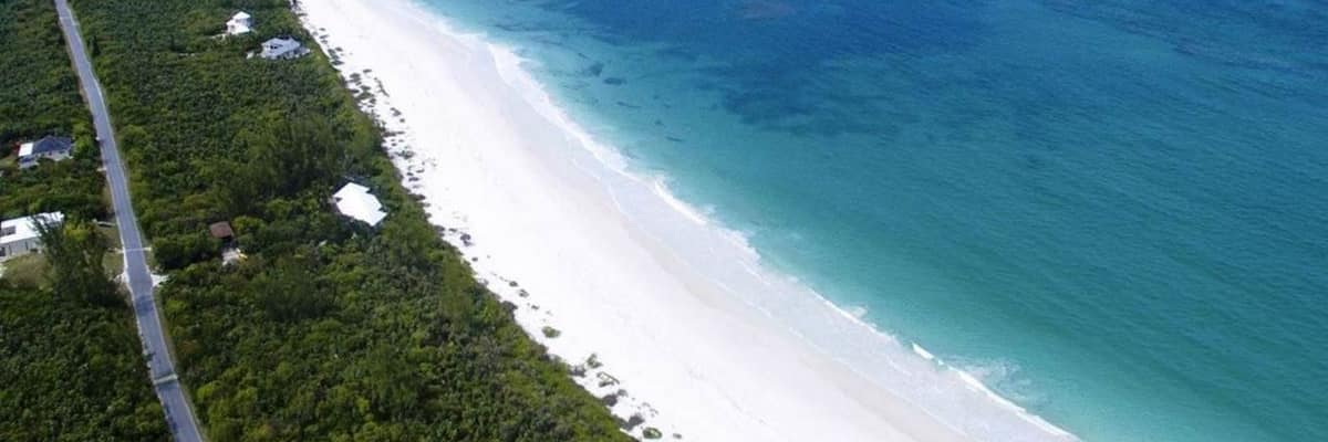Buying Property in Windermere Island, Bahamas - 7th Heaven Properties