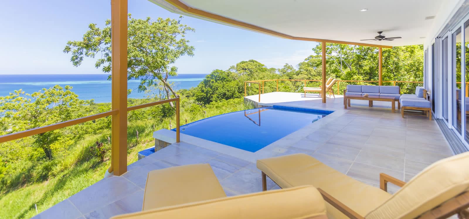 2 Bedroom Home for Sale, Big Bight, Roatan - 7th Heaven Properties