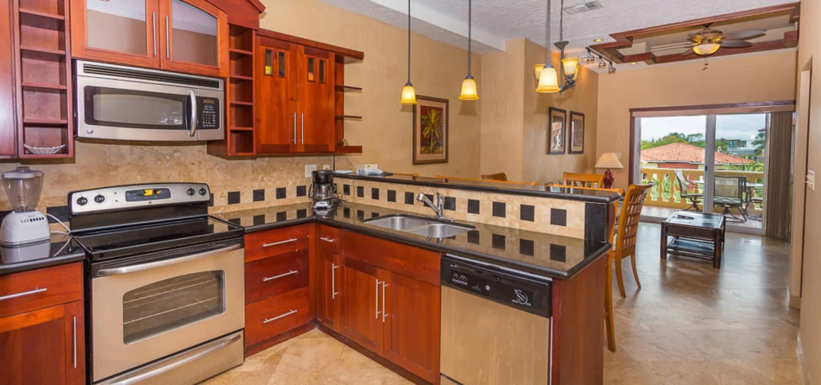 2 Bedroom Condo for Sale, Infinity Bay, Roatan - 7th Heaven Properties