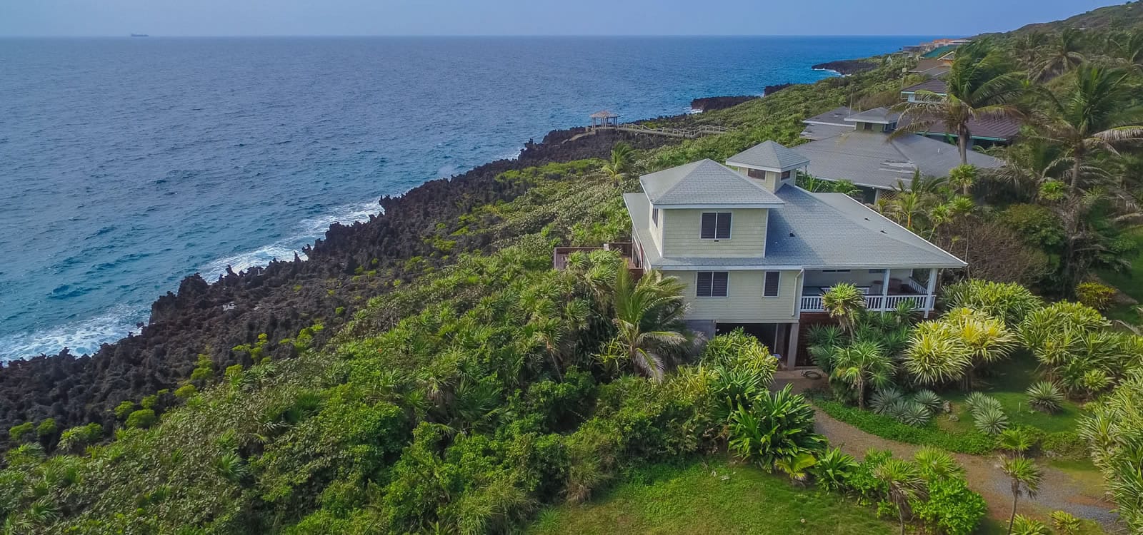 3 Bedroom Oceanfront Home for Sale, Turtle Crossing, Roatan - 7th ...