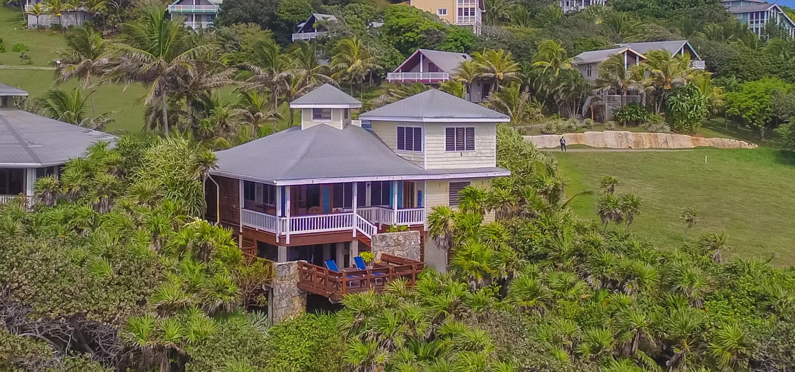 3 Bedroom Oceanfront Home for Sale, Turtle Crossing, Roatan - 7th ...