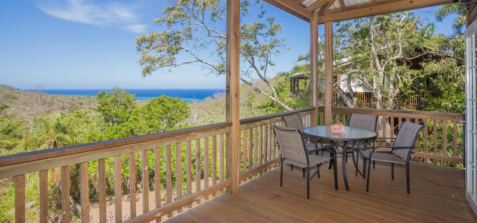 2 Bedroom Bungalow, Sandy Bay, Roatan - 7th Heaven Properties