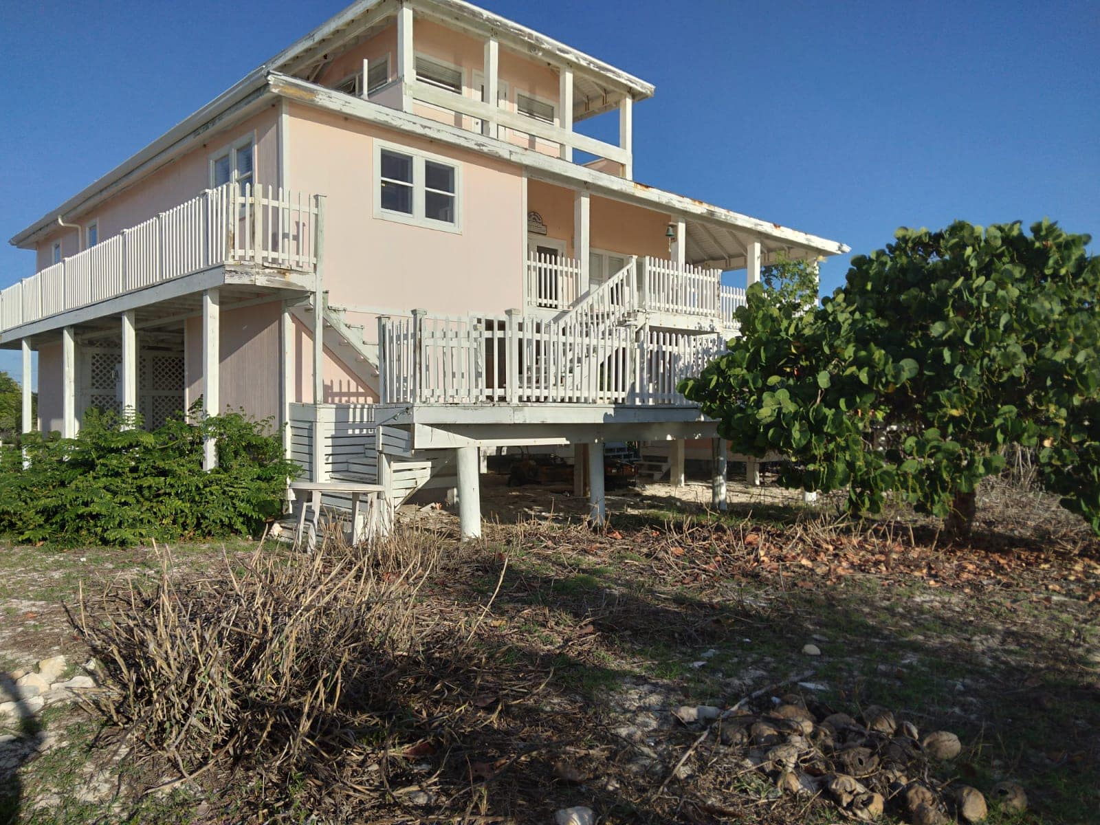 4 Bedroom Beachfront Property for Sale, Rum Cay, Bahamas - 7th Heaven ...