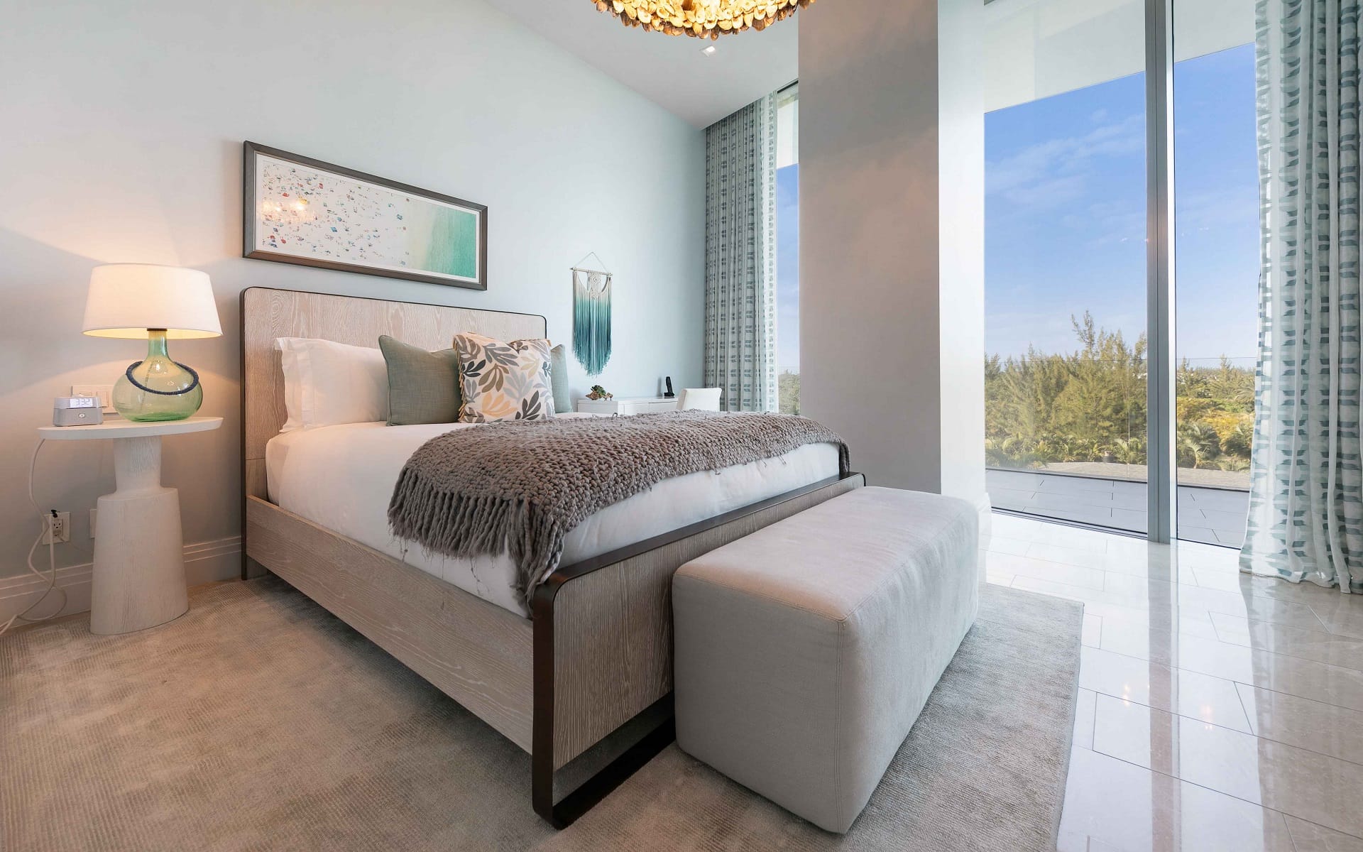 4 Bedroom Residence 3F for Sale, Honeycomb, Albany, New Providence ...