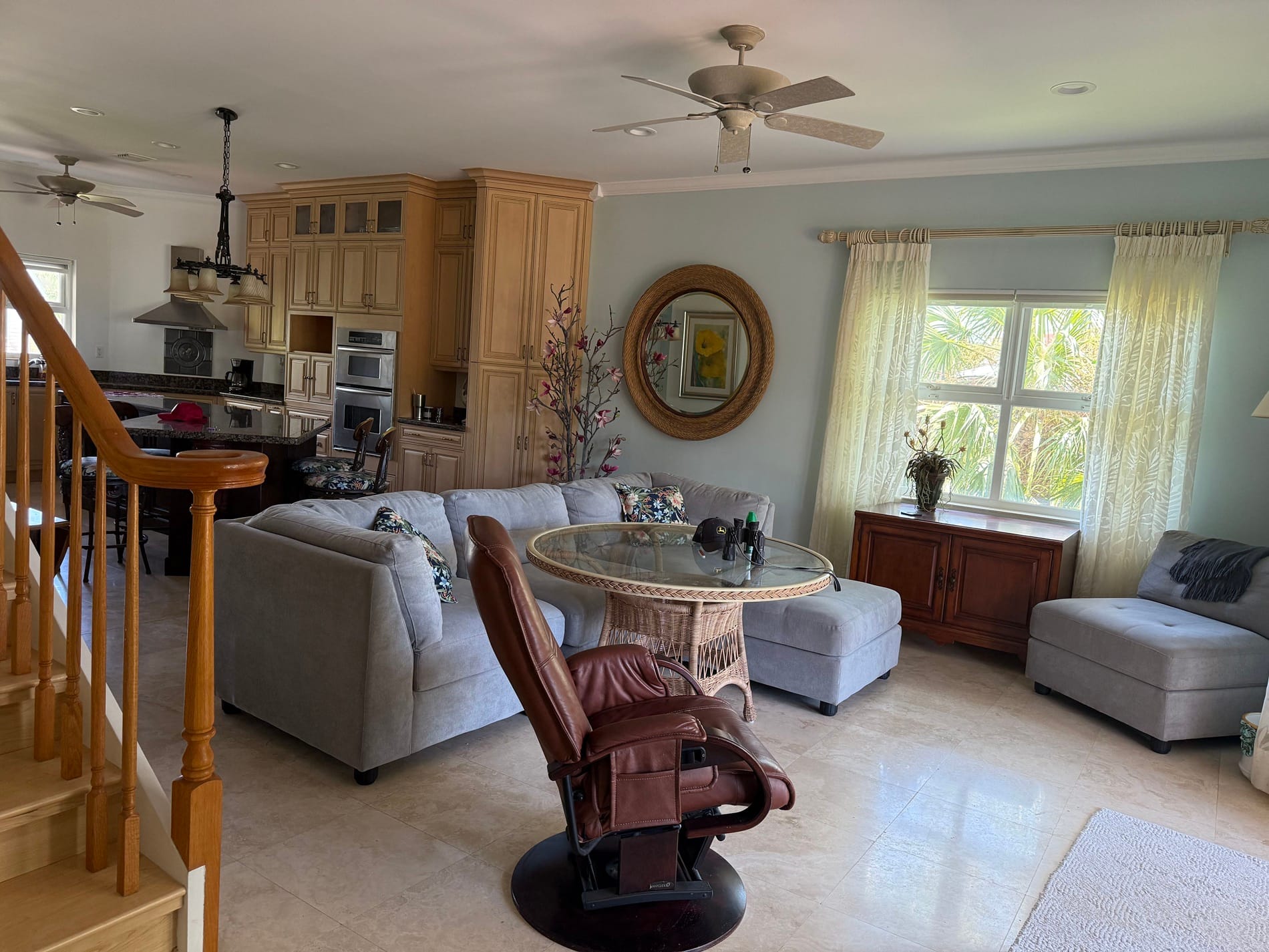 3 Bedroom House for Sale, Shoreline, Lucaya, Freeport, Grand Bahama ...