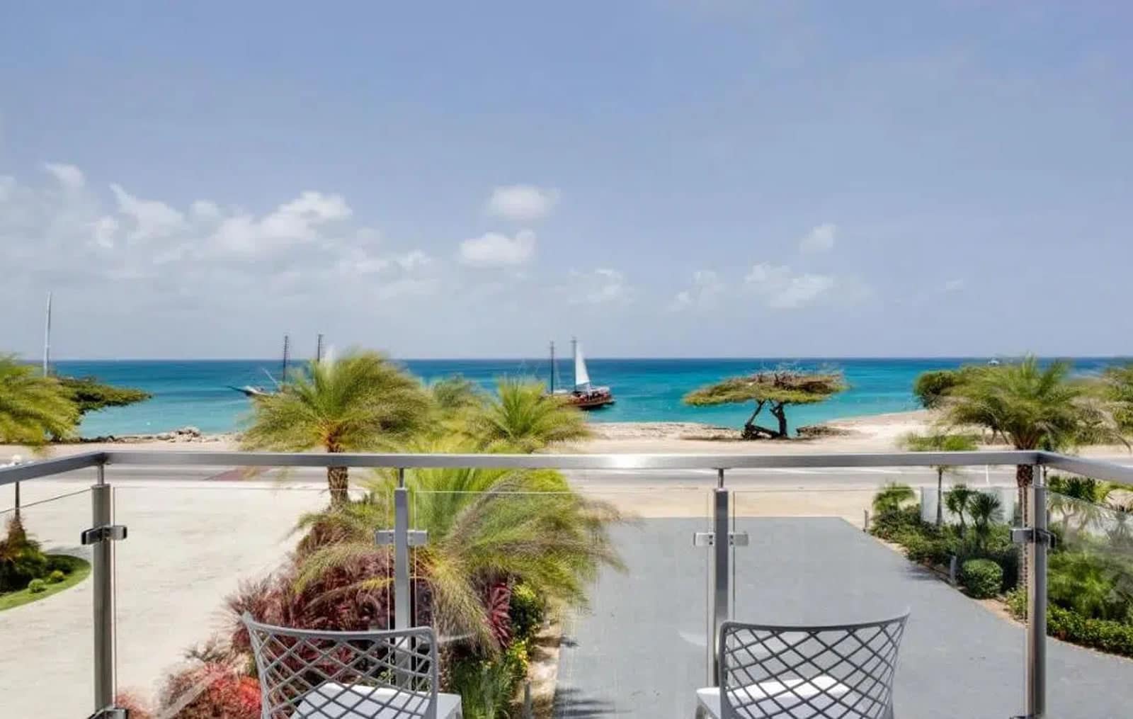 Beachfront Boutique Hotel for Sale, Noord, Aruba - 7th Heaven Properties