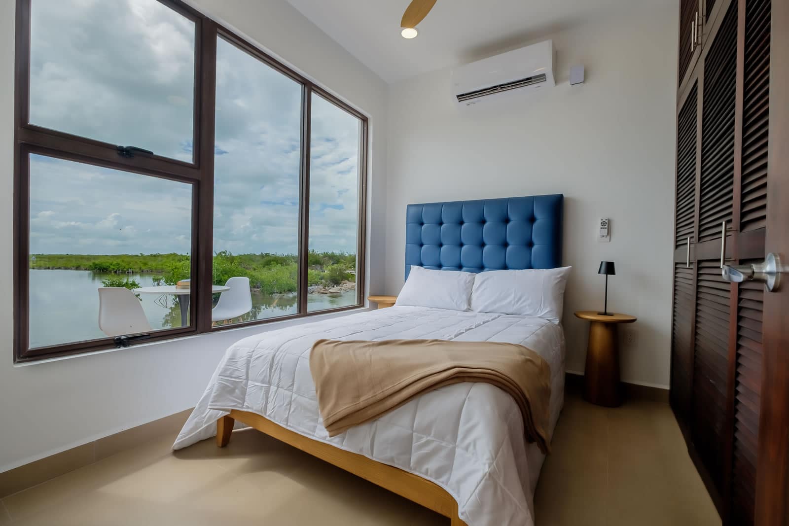 1 Bedroom Over-the-Water Bungalow 7 for Sale, Grand Balisi, Costa del Sol, Ambergris Caye - 7th ...