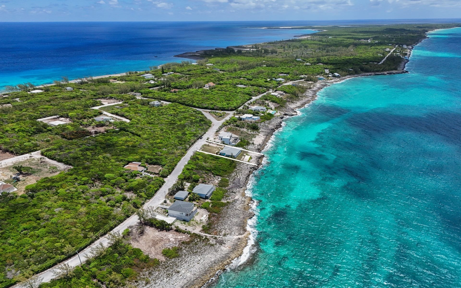 3 Bedroom Waterfront Home for Sale, Wandering Shore Drive, Rainbow Bay ...