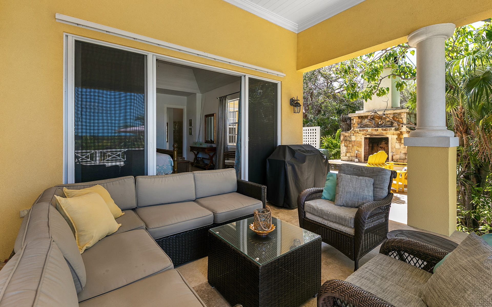 2 Bedroom Waterfront Home for Sale, Windermere Island, Eleuthera ...