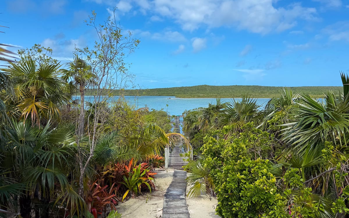 2 Bedroom Waterfront Home for Sale, Windermere Island, Eleuthera ...