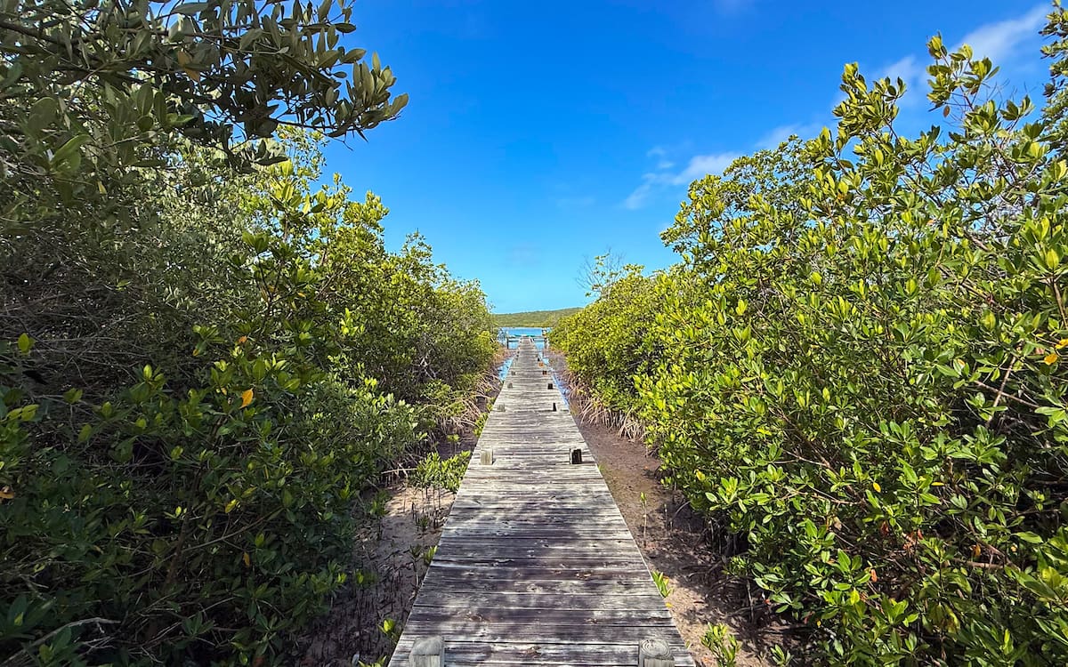 2 Bedroom Waterfront Home for Sale, Windermere Island, Eleuthera ...