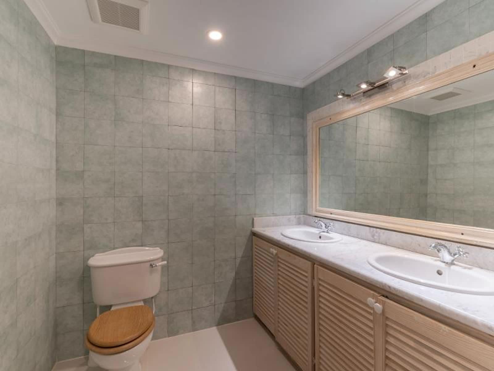 6 Bedroom Luxury Villa for Sale, Sandy Lane Estate, St James, Barbados ...