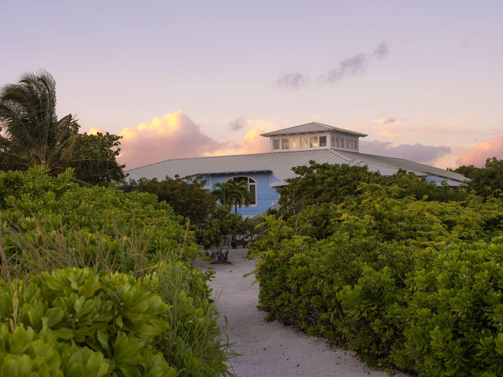 4 Bedroom Beachfront Estate for Sale, The Abaco Club on Winding Bay ...