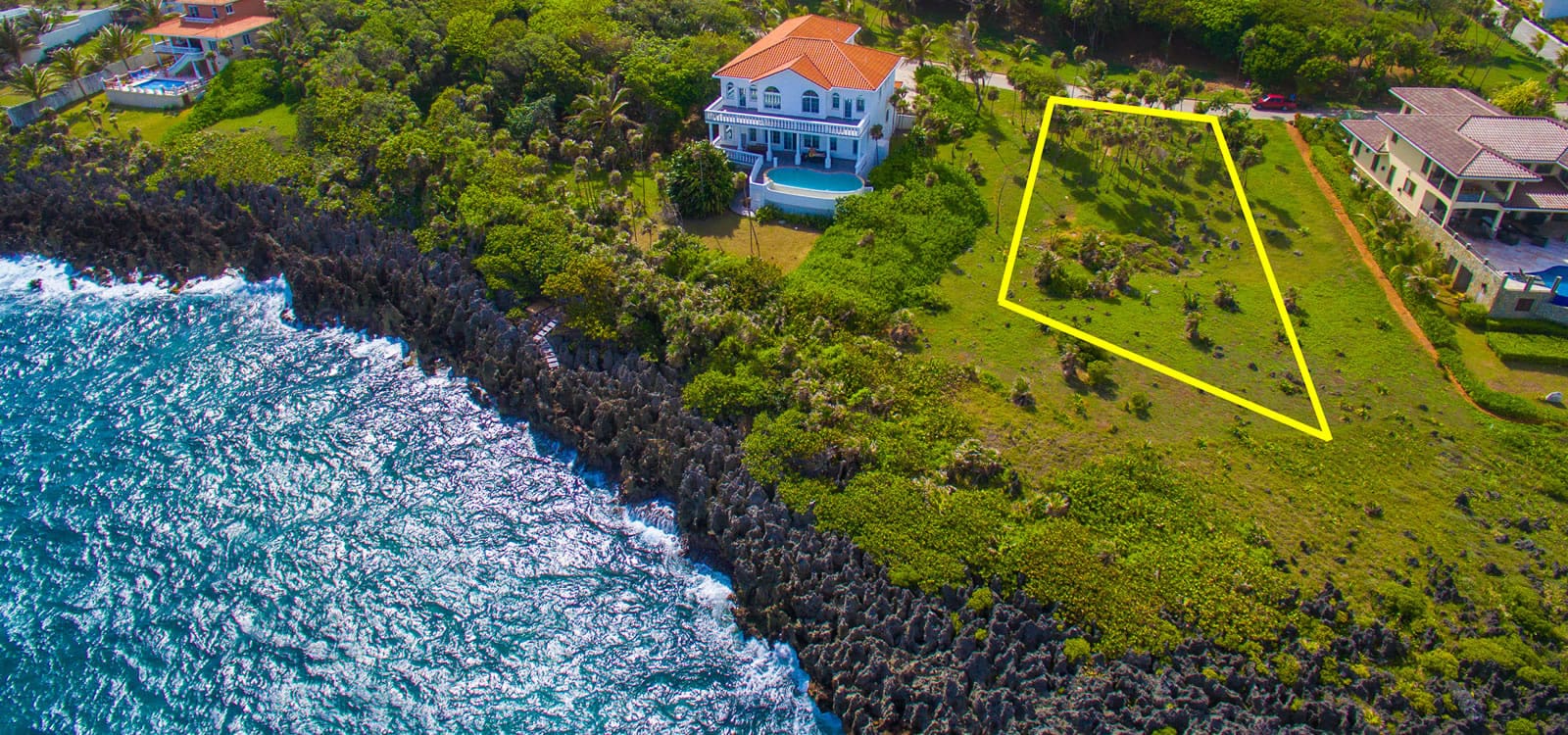 Oceanfront Lot of Land for Sale, Lighthouse Estates, West Bay, Roatan ...